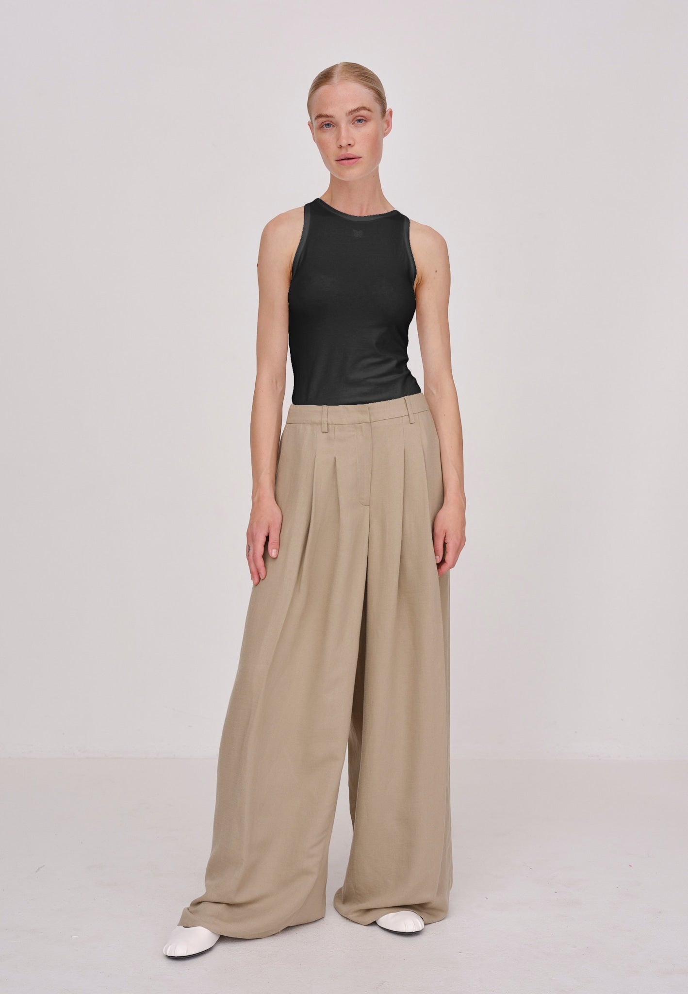 Linea Top - Black – Herskind CA